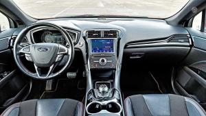 Sarkans Ford Mondeo 2020 Viļņa, ar dzinēja tilpumu 2.00 L un nobraukumu 43 tūkst. km par 22900 €, foto 14 vietnē AUTOMOTO.COM.LV