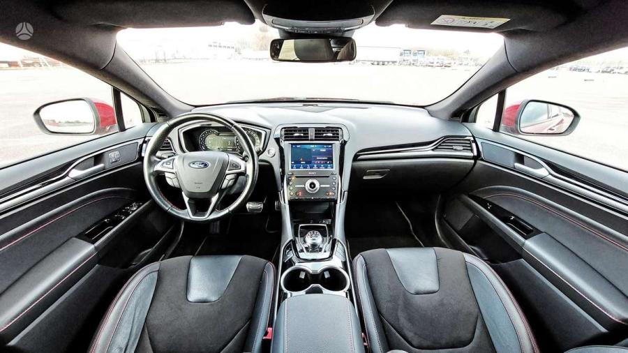 Sarkans Ford Mondeo 2020 Viļņa, ar dzinēja tilpumu 2.00 L un nobraukumu 43 tūkst. km par 22900 €, foto 15 vietnē AUTOMOTO.COM.LV