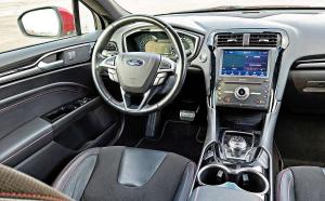 Sarkans Ford Mondeo 2020 Viļņa, ar dzinēja tilpumu 2.00 L un nobraukumu 43 tūkst. km par 22900 €, foto 16 vietnē AUTOMOTO.COM.LV