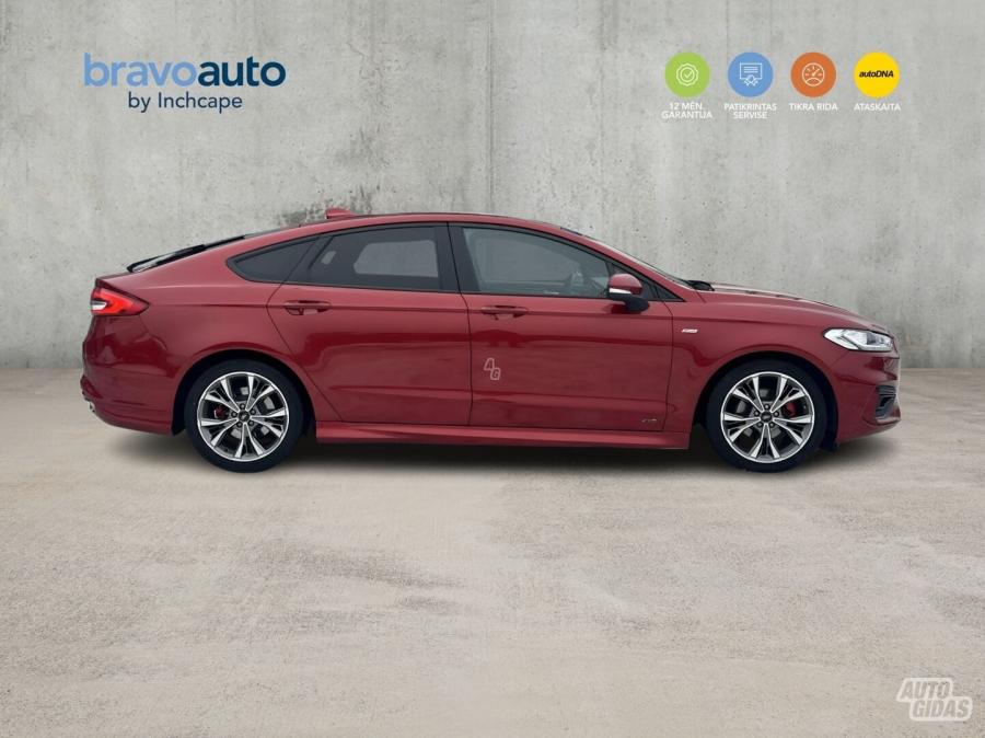 Red Ford Mondeo 2021 in Kaunas, with an engine capacity of 2.00 L and mileage of 162 thousand km for 17771 €, photo 6 on AUTOMOTO.COM.LV