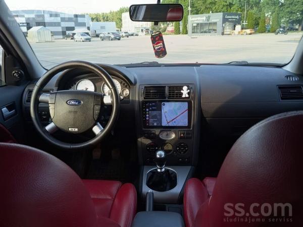 Sarkans Ford Mondeo 2002 Rīga, ar dzinēja tilpumu 3.00 L un nobraukumu 242 tūkst. km par 3500 €, foto 6 vietnē AUTOMOTO.COM.LV