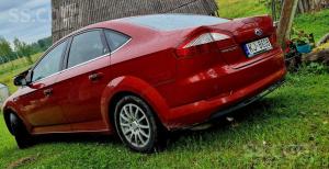 Red Ford Mondeo 2008 in Daugavpils, with an engine capacity of 2.00 L and mileage of 229 thousand km for 2850 €, photo 2 on AUTOMOTO.COM.LV