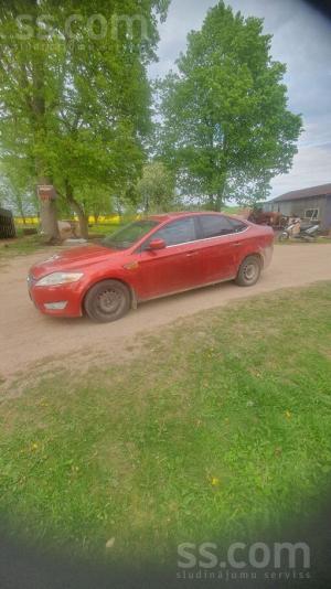 Red Ford Mondeo 2008 in Tukums, with an engine capacity of 2.00 L and mileage of 368 thousand km for 500 €, photo  on AUTOMOTO.COM.LV