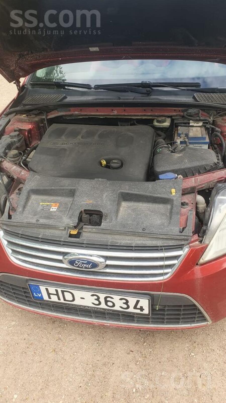 Red Ford Mondeo 2008 in Tukums, with an engine capacity of 2.00 L and mileage of 368 thousand km for 500 €, photo 3 on AUTOMOTO.COM.LV
