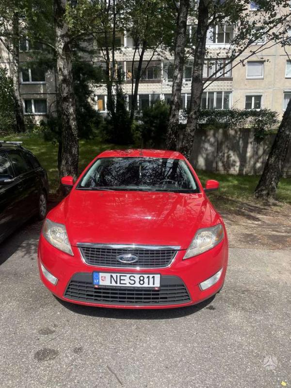Sarkans Ford Mondeo 2008 Viļņa, ar dzinēja tilpumu 2.00 L un nobraukumu 261 tūkst. km par 2500 €, foto 1 vietnē AUTOMOTO.COM.LV