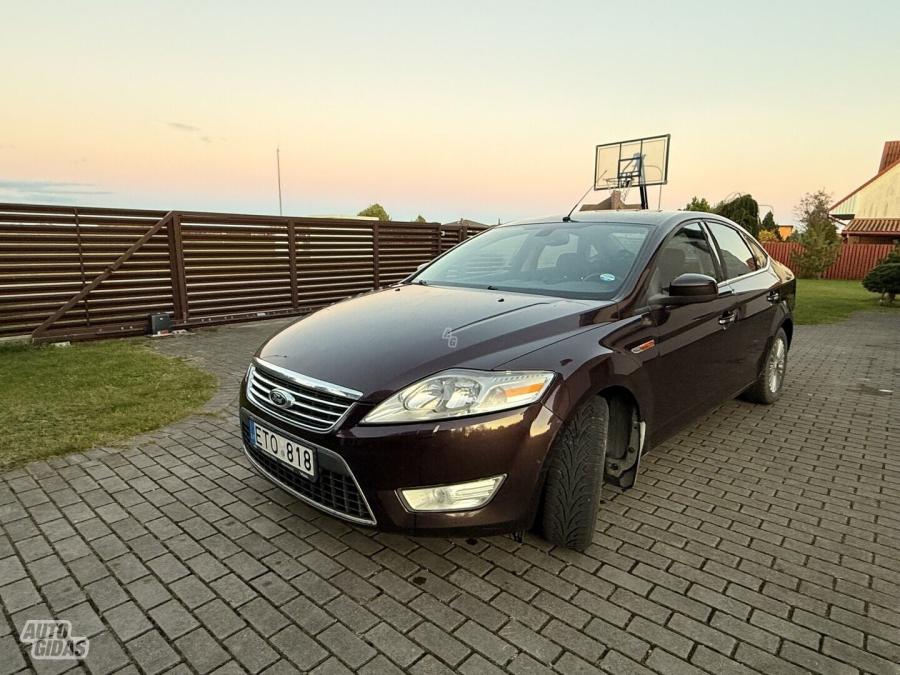 Sarkans Ford Mondeo 2009 Šauļi, ar dzinēja tilpumu 2.20 L un nobraukumu 202 tūkst. km par 2700 €, foto 1 vietnē AUTOMOTO.COM.LV