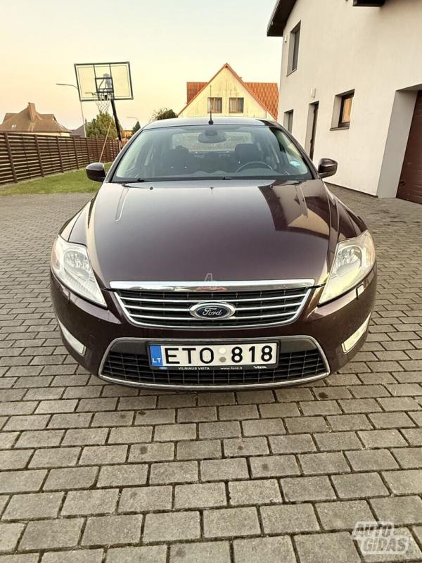 Sarkans Ford Mondeo 2009 Šauļi, ar dzinēja tilpumu 2.20 L un nobraukumu 202 tūkst. km par 2700 €, foto 2 vietnē AUTOMOTO.COM.LV