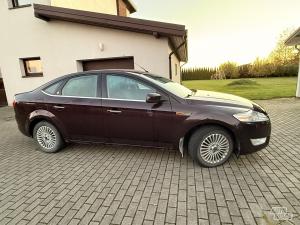 Sarkans Ford Mondeo 2009 Šauļi, ar dzinēja tilpumu 2.20 L un nobraukumu 202 tūkst. km par 2700 €, foto 4 vietnē AUTOMOTO.COM.LV