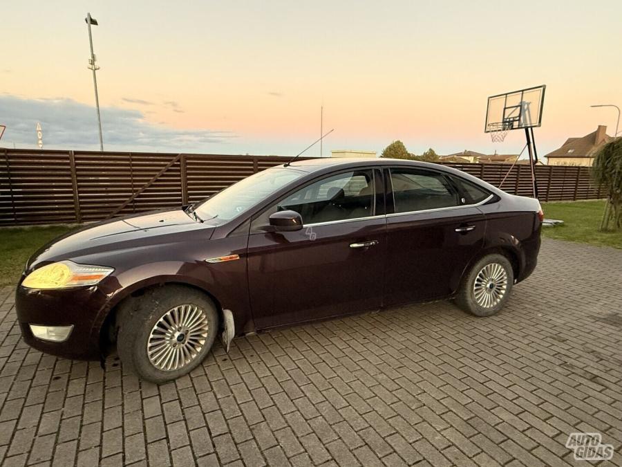 Sarkans Ford Mondeo 2009 Šauļi, ar dzinēja tilpumu 2.20 L un nobraukumu 202 tūkst. km par 2700 €, foto 8 vietnē AUTOMOTO.COM.LV