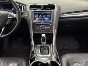 Red Ford Mondeo 2015 in Vilnius, with an engine capacity of 2.00 L and mileage of 260 thousand km for 9300 €, photo 16 on AUTOMOTO.COM.LV
