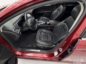 Red Ford Mondeo 2015 in Vilnius, with an engine capacity of 2.00 L and mileage of 260 thousand km for 9300 €, photo 22 on AUTOMOTO.COM.LV