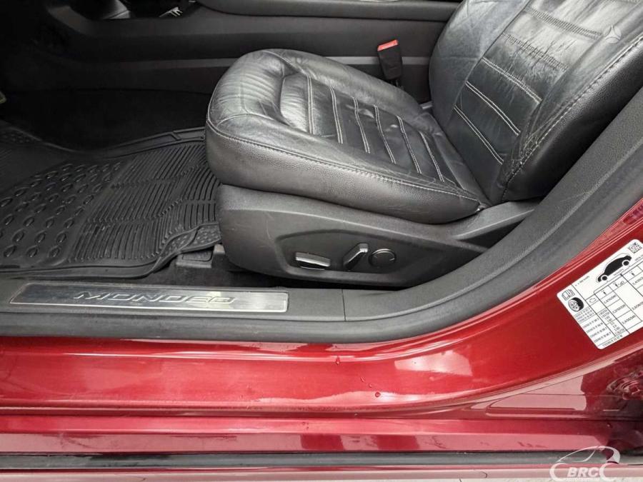 Red Ford Mondeo 2015 in Vilnius, with an engine capacity of 2.00 L and mileage of 260 thousand km for 9300 €, photo 23 on AUTOMOTO.COM.LV