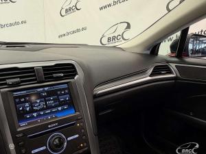 Red Ford Mondeo 2015 in Vilnius, with an engine capacity of 2.00 L and mileage of 260 thousand km for 9300 €, photo 28 on AUTOMOTO.COM.LV