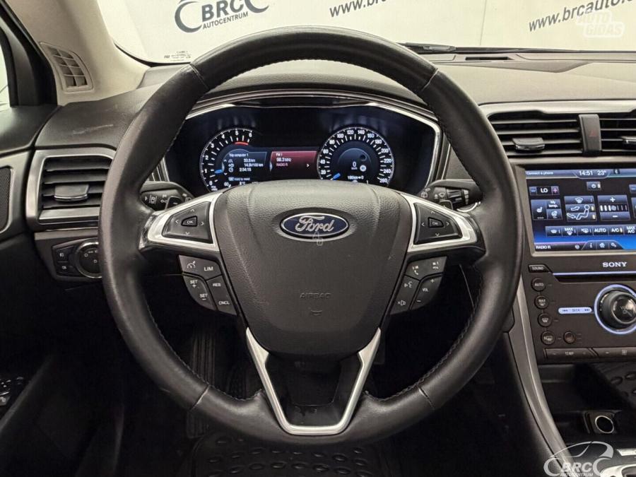 Red Ford Mondeo 2015 in Avizieniai, with an engine capacity of 2.00 L and mileage of 260 thousand km for 9300 €, photo 28 on AUTOMOTO.COM.LV