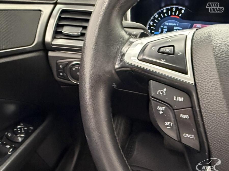 Red Ford Mondeo 2015 in Avizieniai, with an engine capacity of 2.00 L and mileage of 260 thousand km for 9300 €, photo 30 on AUTOMOTO.COM.LV
