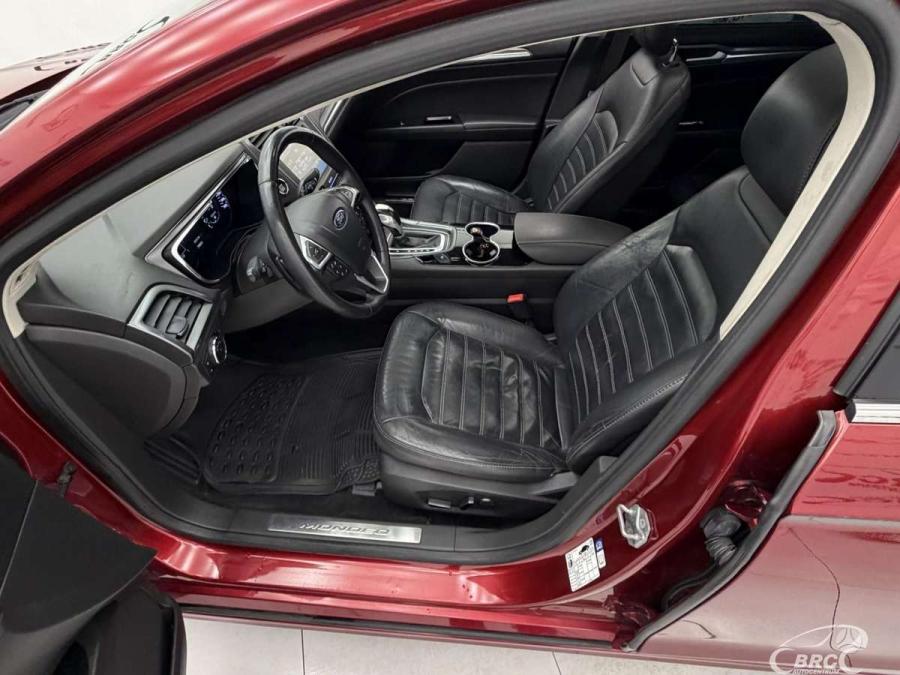 Red Ford Mondeo 2015 in Vilnius, with an engine capacity of 2.00 L and mileage of 260 thousand km for 8800 €, photo 22 on AUTOMOTO.COM.LV