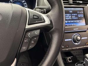 Red Ford Mondeo 2015 in Vilnius, with an engine capacity of 2.00 L and mileage of 260 thousand km for 8800 €, photo 30 on AUTOMOTO.COM.LV