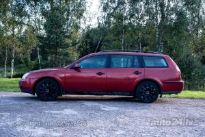 Red Ford Mondeo 2006 in Tallinn, with an engine capacity of 1.80 L and mileage of 285 thousand km for 1400 €, photo 5 on AUTOMOTO.COM.LV
