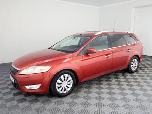 Sarkans Ford Mondeo 2007 Tallina, ar dzinēja tilpumu 2.00 L un nobraukumu 282 tūkst. km par 599 €, foto 10 vietnē AUTOMOTO.COM.LV