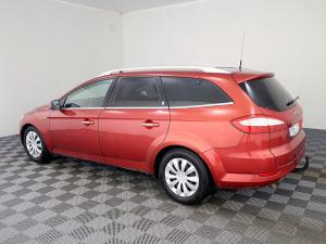 Sarkans Ford Mondeo 2007 Tallina, ar dzinēja tilpumu 2.00 L un nobraukumu 282 tūkst. km par 599 €, foto 12 vietnē AUTOMOTO.COM.LV