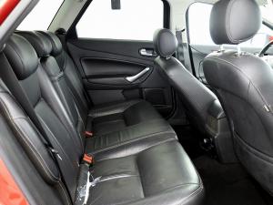 Sarkans Ford Mondeo 2007 Tallina, ar dzinēja tilpumu 2.00 L un nobraukumu 282 tūkst. km par 599 €, foto 15 vietnē AUTOMOTO.COM.LV