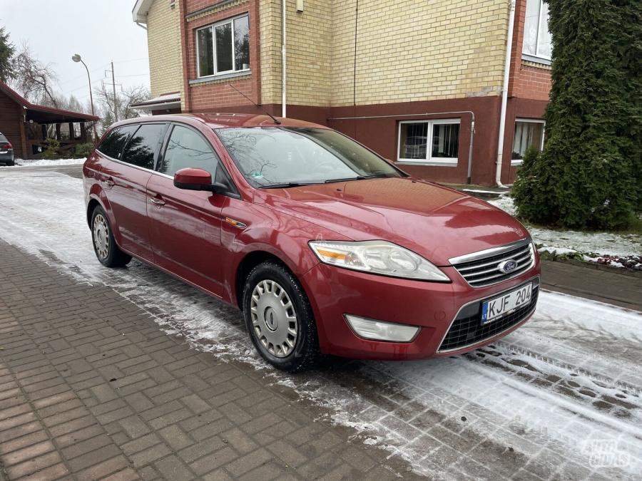 Sarkans Ford Mondeo 2008 Viļņa, ar dzinēja tilpumu 2.20 L un nobraukumu 489 tūkst. km par 1900 €, foto 2 vietnē AUTOMOTO.COM.LV