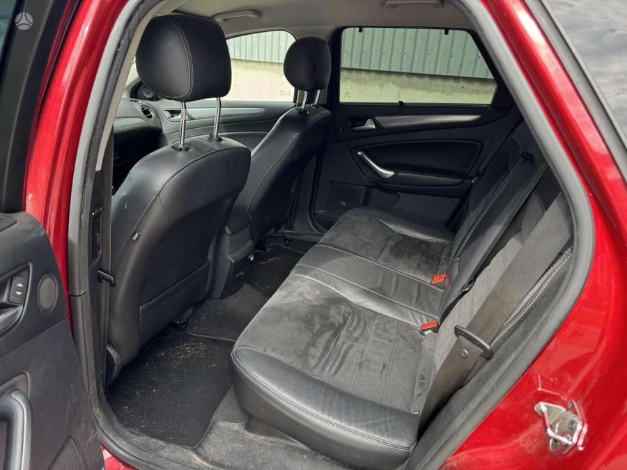 Sarkans Ford Mondeo 2013 Alīta, ar dzinēja tilpumu 2.00 L un nobraukumu 291 tūkst. km par 3950 €, foto 11 vietnē AUTOMOTO.COM.LV
