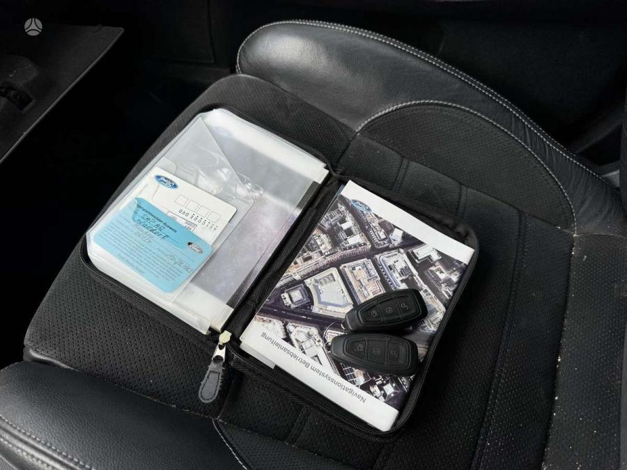 Sarkans Ford Mondeo 2013 Alīta, ar dzinēja tilpumu 2.00 L un nobraukumu 291 tūkst. km par 3950 €, foto 32 vietnē AUTOMOTO.COM.LV