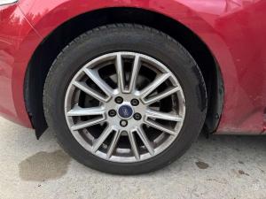 Red Ford Mondeo 2013 in Alytus, with an engine capacity of 2.00 L and mileage of 291 thousand km for 3250 €, photo 27 on AUTOMOTO.COM.LV