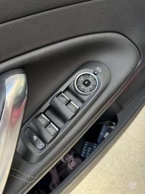 Sarkans Ford Mondeo 2013 Alīta, ar dzinēja tilpumu 2.00 L un nobraukumu 291 tūkst. km par 3950 €, foto 23 vietnē AUTOMOTO.COM.LV
