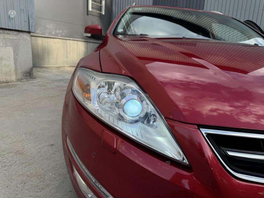 Sarkans Ford Mondeo 2013 Alīta, ar dzinēja tilpumu 2.00 L un nobraukumu 291 tūkst. km par 3950 €, foto 28 vietnē AUTOMOTO.COM.LV