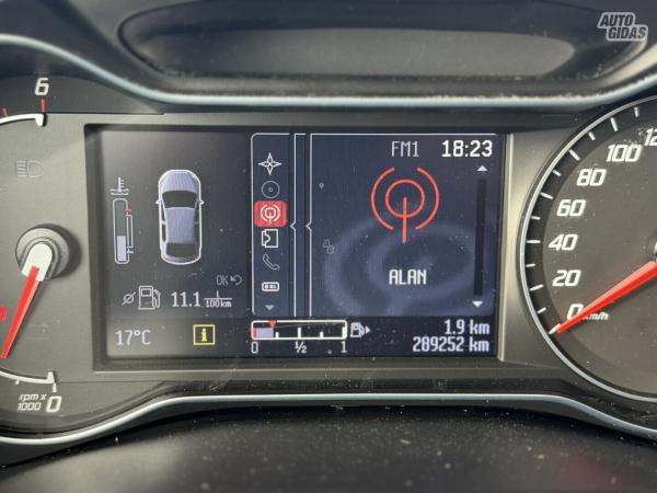 Red Ford Mondeo 2014 in Siauliai, with an engine capacity of 1.60 L and mileage of 289 thousand km for 5000 €, photo 9 on AUTOMOTO.COM.LV