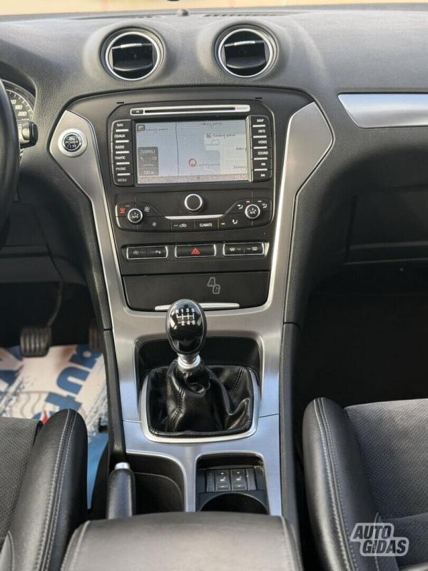 Red Ford Mondeo 2014 in Siauliai, with an engine capacity of 1.60 L and mileage of 289 thousand km for 5000 €, photo 10 on AUTOMOTO.COM.LV