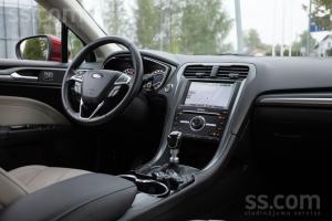 Red Ford Mondeo 2015 in Jelgava, with an engine capacity of 1.50 L and mileage of 221 thousand km for 9900 €, photo 17 on AUTOMOTO.COM.LV