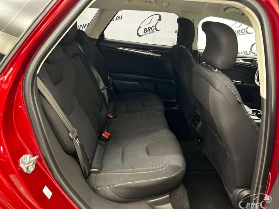 Red Ford Mondeo 2016 in Vilnius, with an engine capacity of 1.50 L and mileage of 217 thousand km for 5900 €, photo 9 on AUTOMOTO.COM.LV