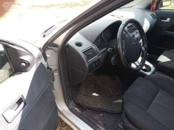 Ford Mondeo 2002 in Trakai, with an engine capacity of 2.00 L and mileage of 300 thousand km for 450 €, photo 6 on AUTOMOTO.COM.LV