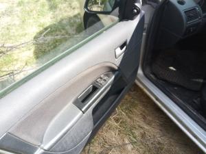 Ford Mondeo 2002 in Trakai, with an engine capacity of 2.00 L and mileage of 300 thousand km for 450 €, photo 9 on AUTOMOTO.COM.LV