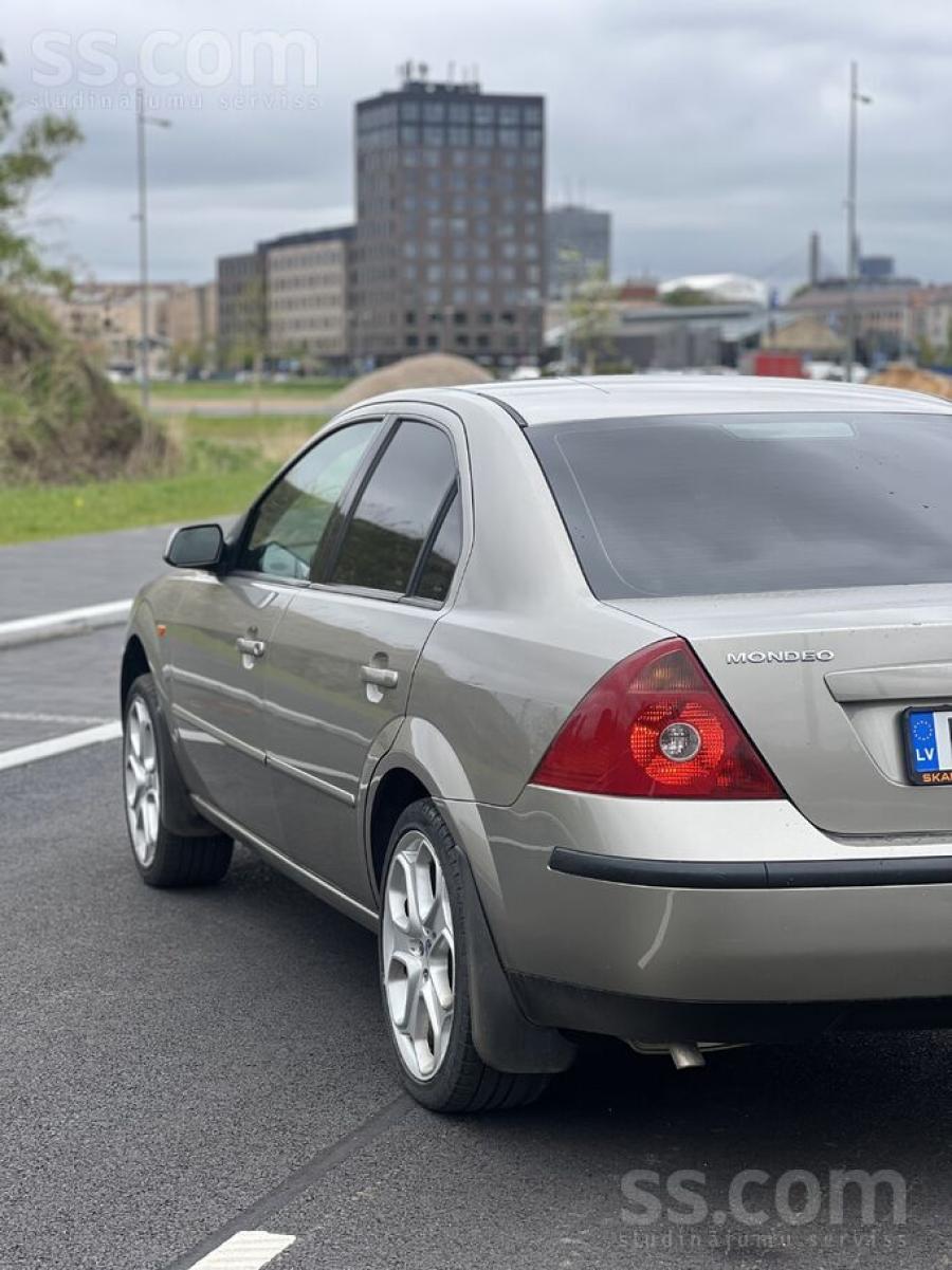 Ford Mondeo 2003 Rīga, ar dzinēja tilpumu 2.00 L un nobraukumu 128 tūkst. km par 2250 €, foto 4 vietnē AUTOMOTO.COM.LV