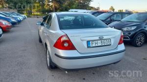 Ford Mondeo 2005 Rīga, ar dzinēja tilpumu 2.00 L un nobraukumu 211 tūkst. km par 1400 €, foto 9 vietnē AUTOMOTO.COM.LV
