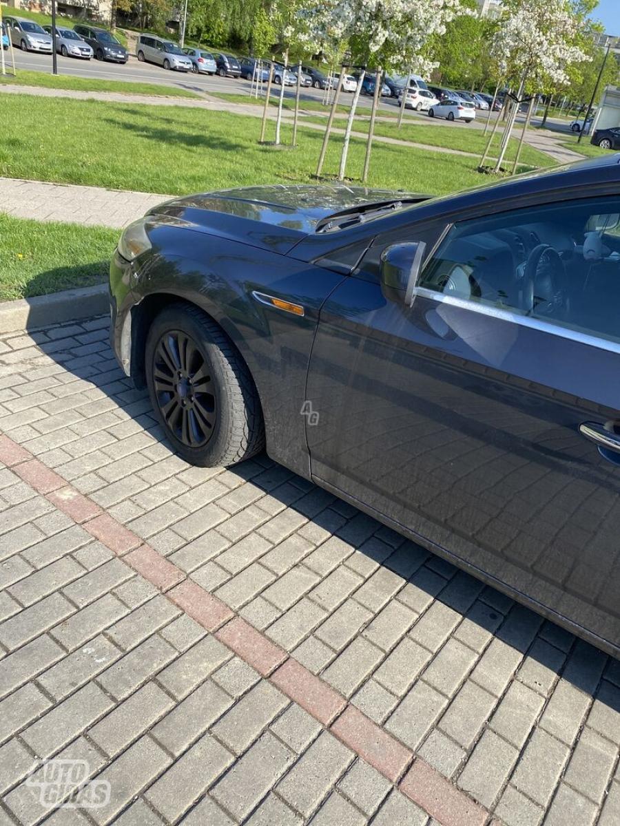 Ford Mondeo 2007 Viļņa, ar dzinēja tilpumu 2.00 L un nobraukumu 369 tūkst. km par 1050 €, foto 5 vietnē AUTOMOTO.COM.LV