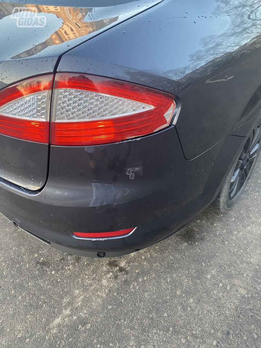 Ford Mondeo 2007 Viļņa, ar dzinēja tilpumu 2.00 L un nobraukumu 369 tūkst. km par 1050 €, foto 7 vietnē AUTOMOTO.COM.LV