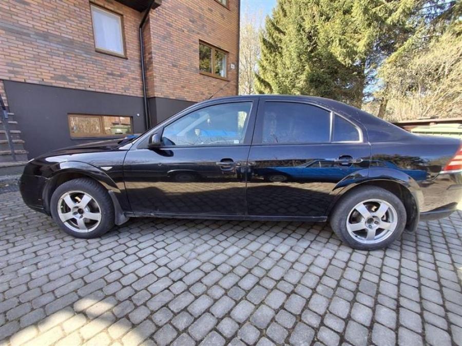 Ford Mondeo 2007 Mardu, ar dzinēja tilpumu 1.80 L un nobraukumu 188 tūkst. km par 1299 €, foto 14 vietnē AUTOMOTO.COM.LV