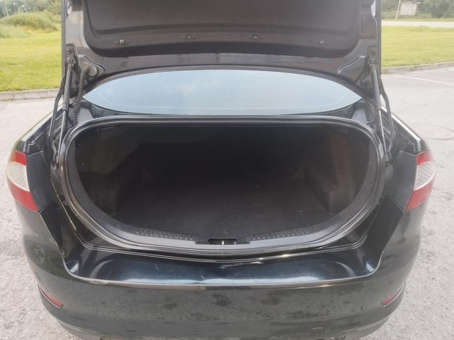 Ford Mondeo 2007 in Tallinn, with an engine capacity of 2.00 L and mileage of 300 thousand km for 1700 €, photo 25 on AUTOMOTO.COM.LV
