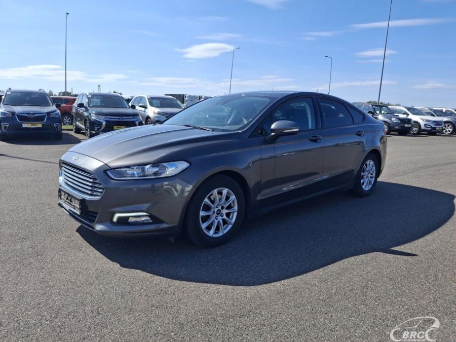 Ford Mondeo 2019 in Vilnius, with an engine capacity of 1.50 L and mileage of 41 thousand km for 12500 €, photo 4 on AUTOMOTO.COM.LV