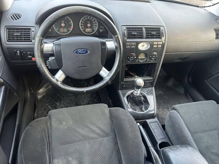 Ford Mondeo 2002 Varėna, ar dzinēja tilpumu 2.00 L un nobraukumu 250 tūkst. km par 550 €, foto 3 vietnē AUTOMOTO.COM.LV