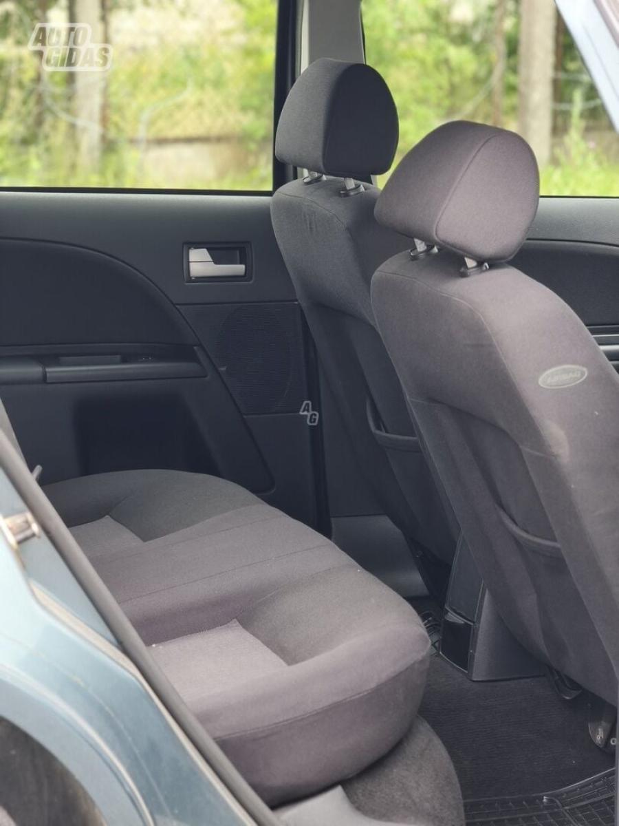 Ford Mondeo 2002 in Vilnius, with an engine capacity of 2.00 L and mileage of 254 thousand km for 1200 €, photo 6 on AUTOMOTO.COM.LV