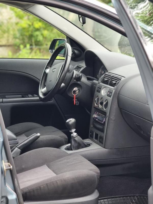 Ford Mondeo 2002 Viļņa, ar dzinēja tilpumu 2.00 L un nobraukumu 254 tūkst. km par 1200 €, foto 6 vietnē AUTOMOTO.COM.LV