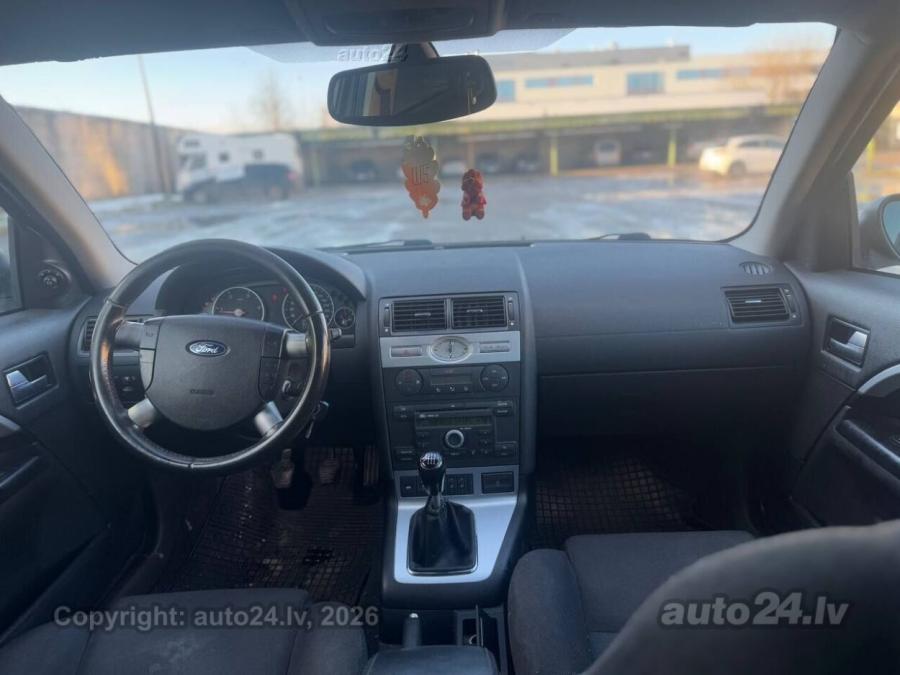 Ford Mondeo 2004 in Narva, with an engine capacity of 2.00 L and mileage of 381 thousand km for 600 €, photo 5 on AUTOMOTO.COM.LV