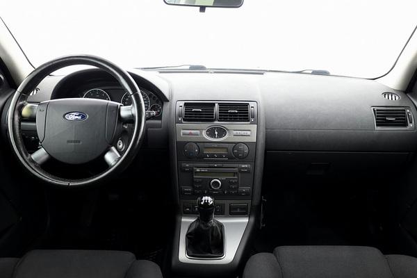 Ford Mondeo 2004 Tallina, ar dzinēja tilpumu 2.00 L un nobraukumu 222 tūkst. km par 799 €, foto 5 vietnē AUTOMOTO.COM.LV