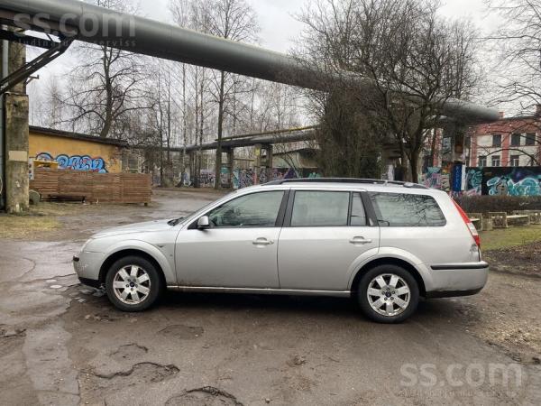 Ford Mondeo 2005 Rīga, ar dzinēja tilpumu 2.50 L un nobraukumu 344 tūkst. km par 699 €, foto 2 vietnē AUTOMOTO.COM.LV